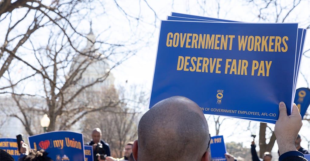 AFGE | AFGE Backs Bills to Give Feds 4.1% Pay Boost in 2027